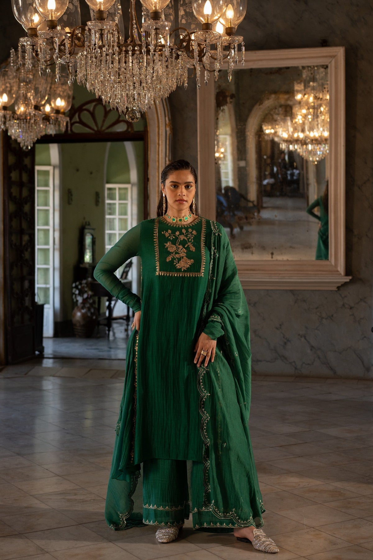 EMERALD GREEN KURTA SET – The Mahal